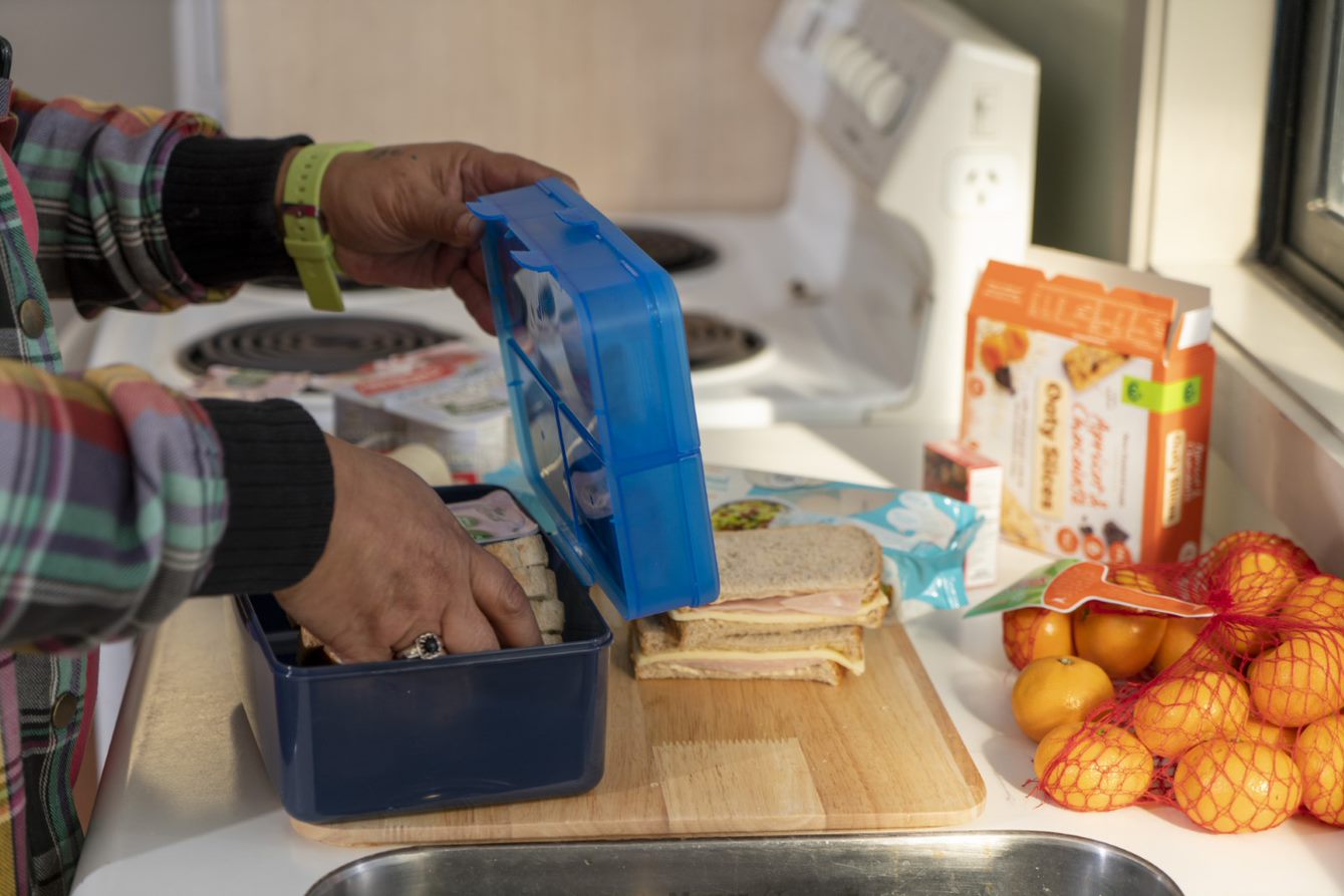 School Lunchbox Parcel – The Foodbank Project